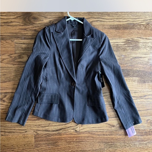 zinc | Jackets & Coats | Zinc Brown Pinstripe Blazer | Poshmark